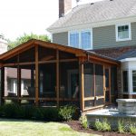 Screened Porch Room in Elmhurst, IL