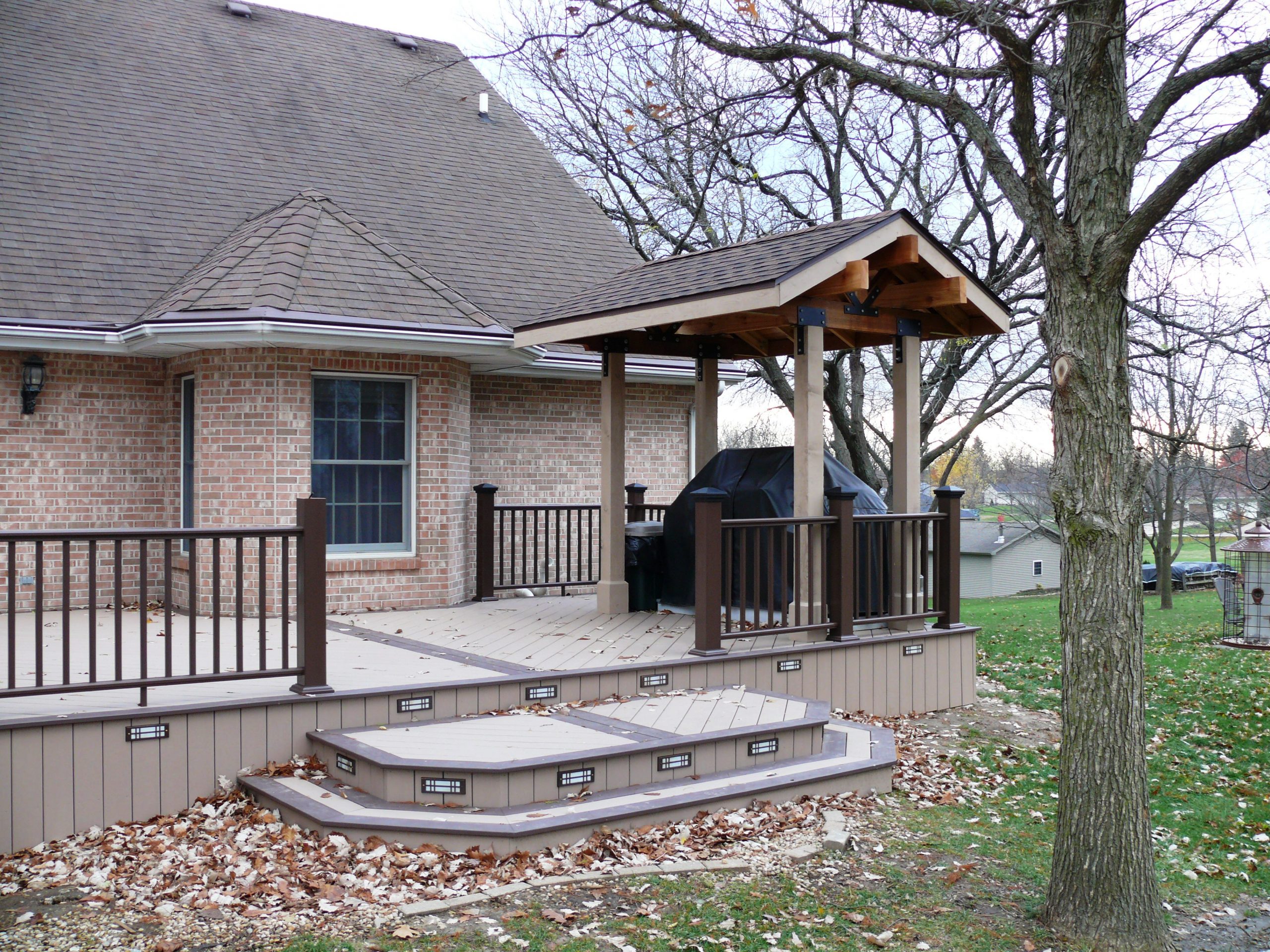 Custom Decks | TimberBuilt Rooms