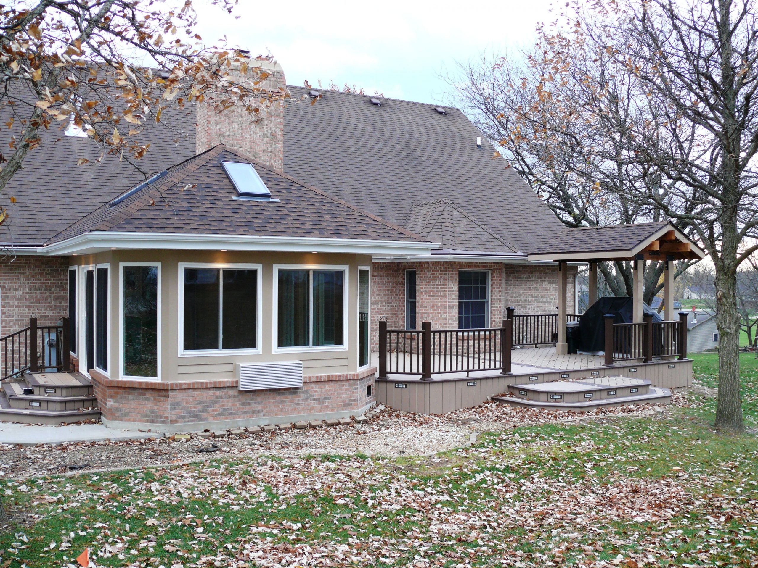 Custom Decks | TimberBuilt Rooms