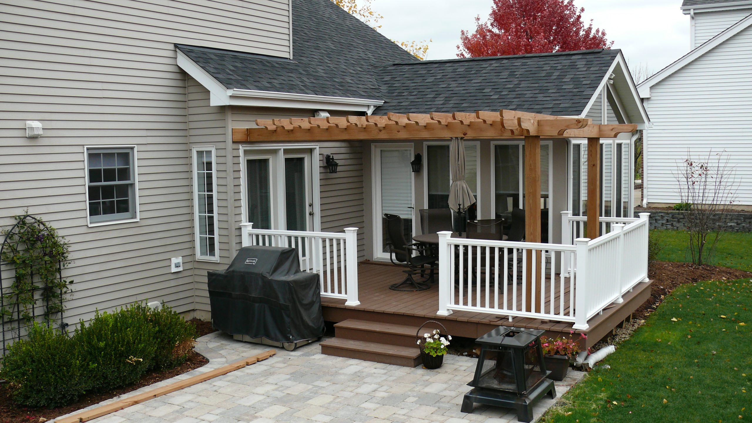 Custom Decks | TimberBuilt Rooms